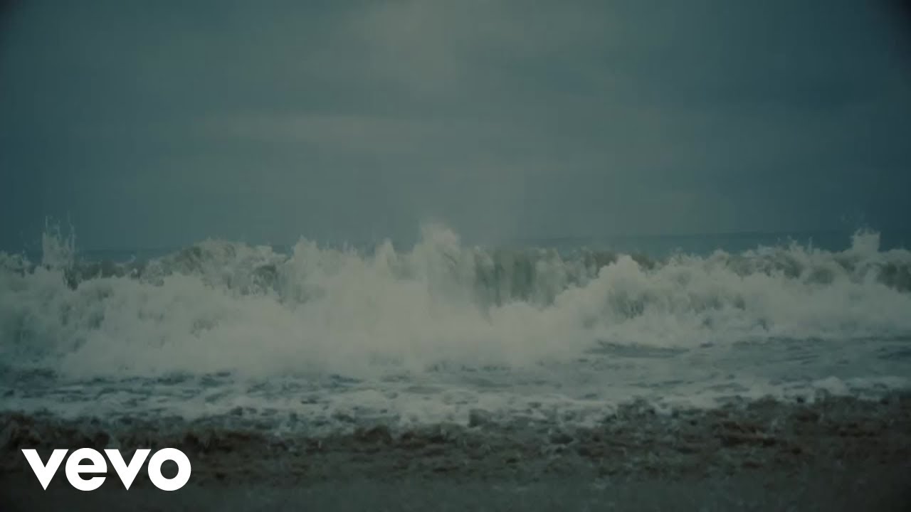 Naomi August - These Days - YouTube