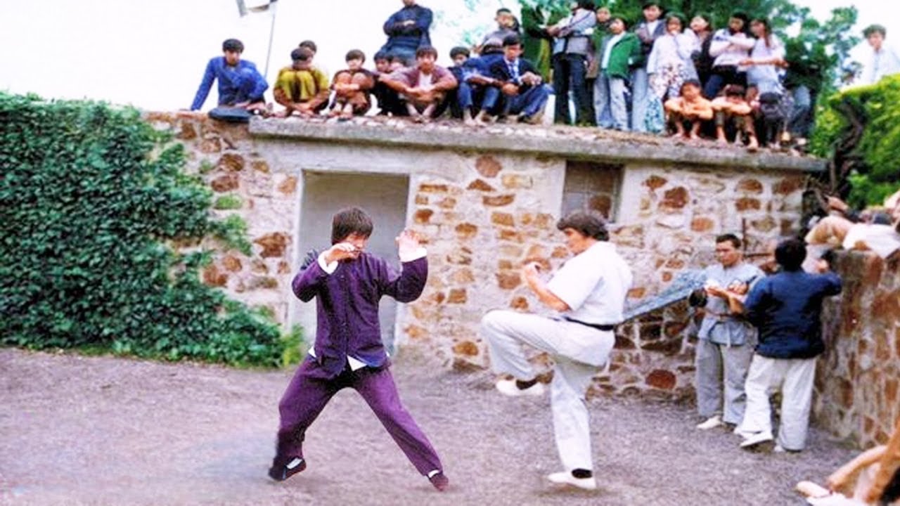 Bruce Lee Fights Goju Ryu Karate Master And Enter The Dragon Actor ...