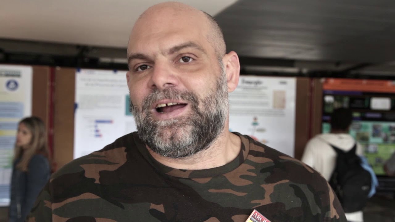 Carlos Landa: ¿Por qué es importante la ciencia abierta? - YouTube