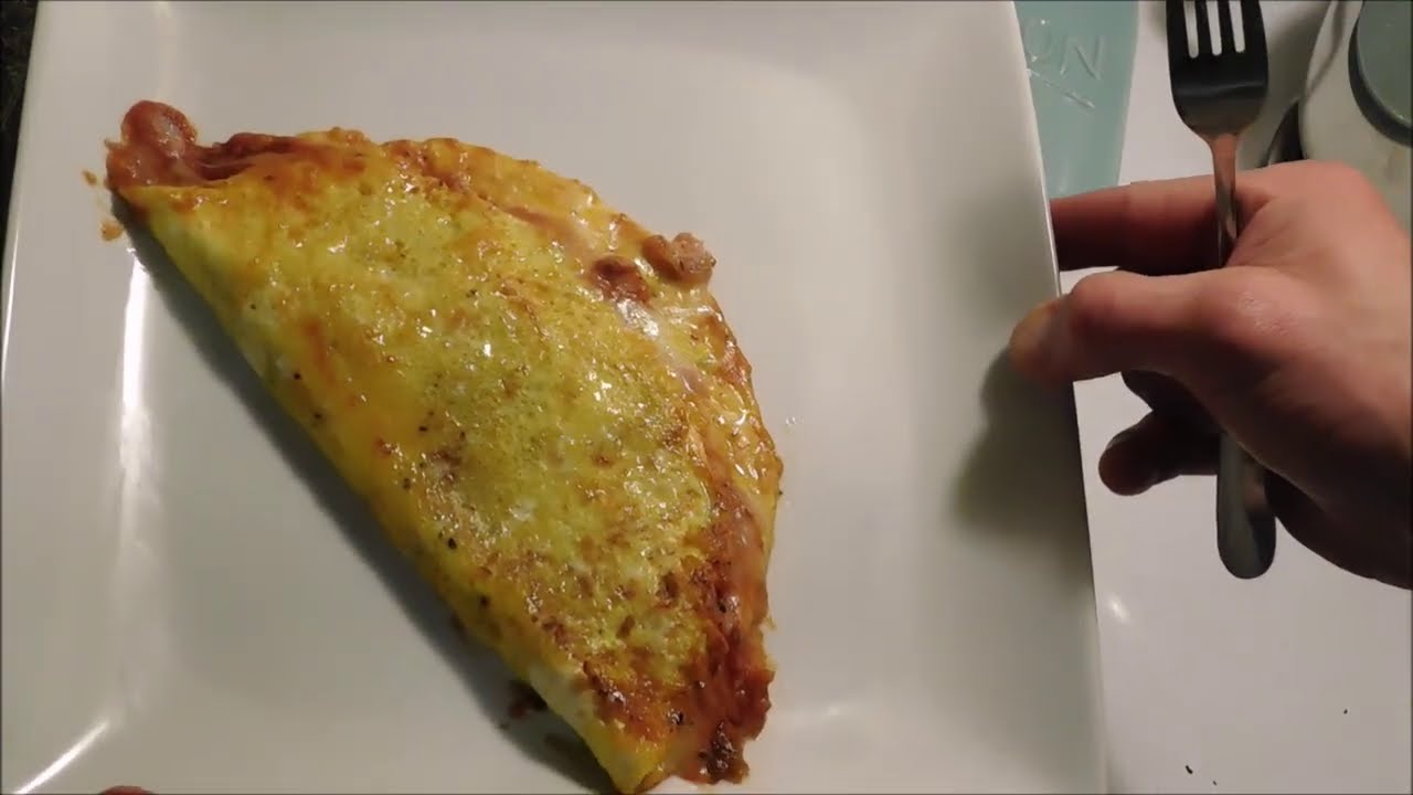 The Best Southern Pizza Omelette Ever - YouTube
