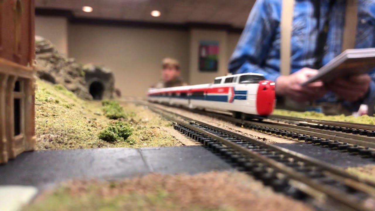 Amtrak Turbo Train - YouTube