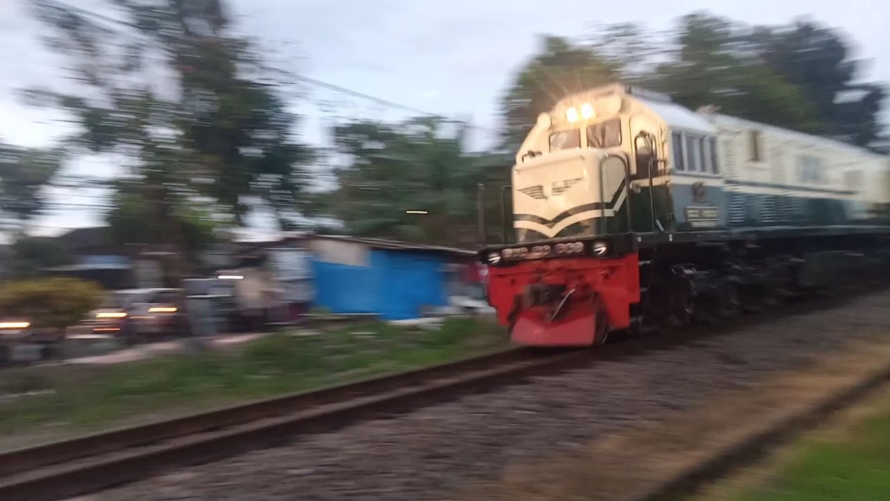 CC201 92 01 JR 🔰 ft Ka Parcel Tengah - YouTube