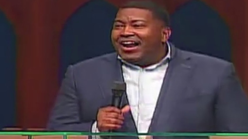 Dr. E. Dewey Smith Sings