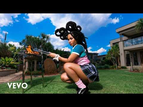 Zee Nxumalo - Mina Nawe ( A smooth and soulful Amapiano  rhythm,