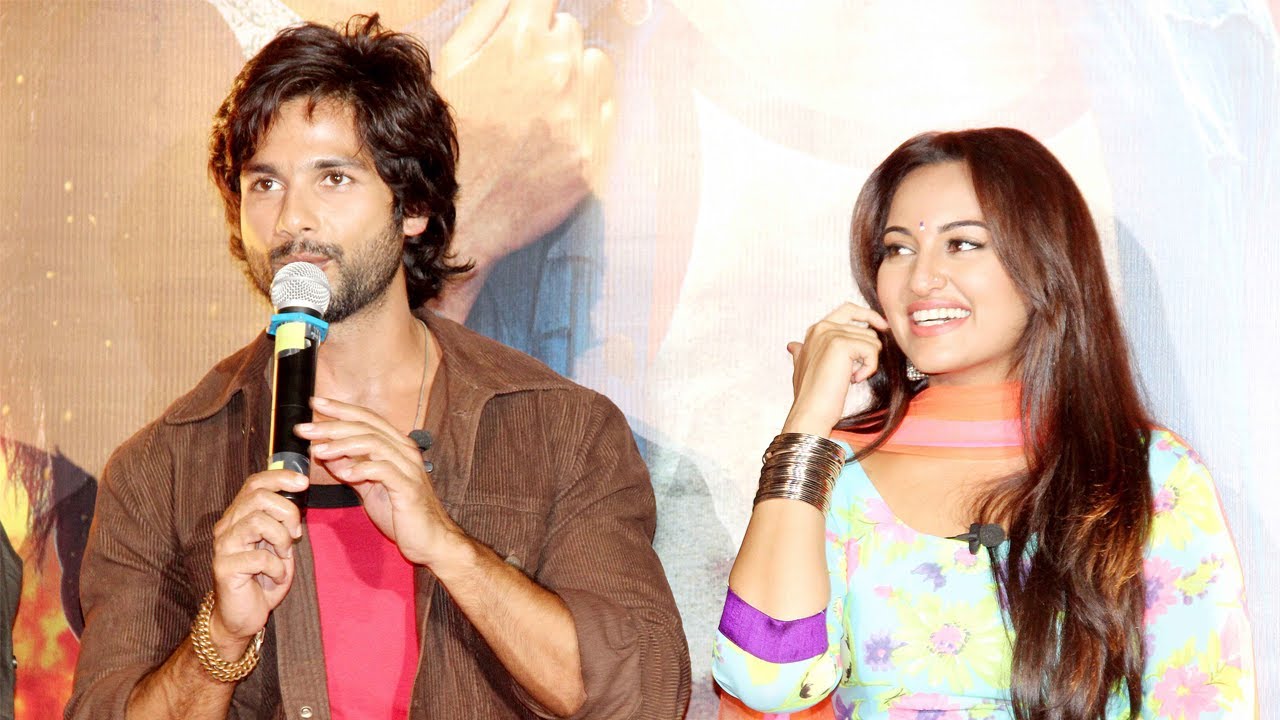 Shahid Kapoor, Sonakshi Sinha unveil R...Rajkumar trailer - YouTube
