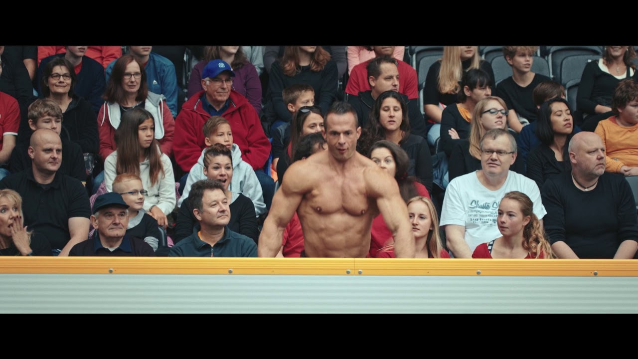 Streaker Trailer - YouTube