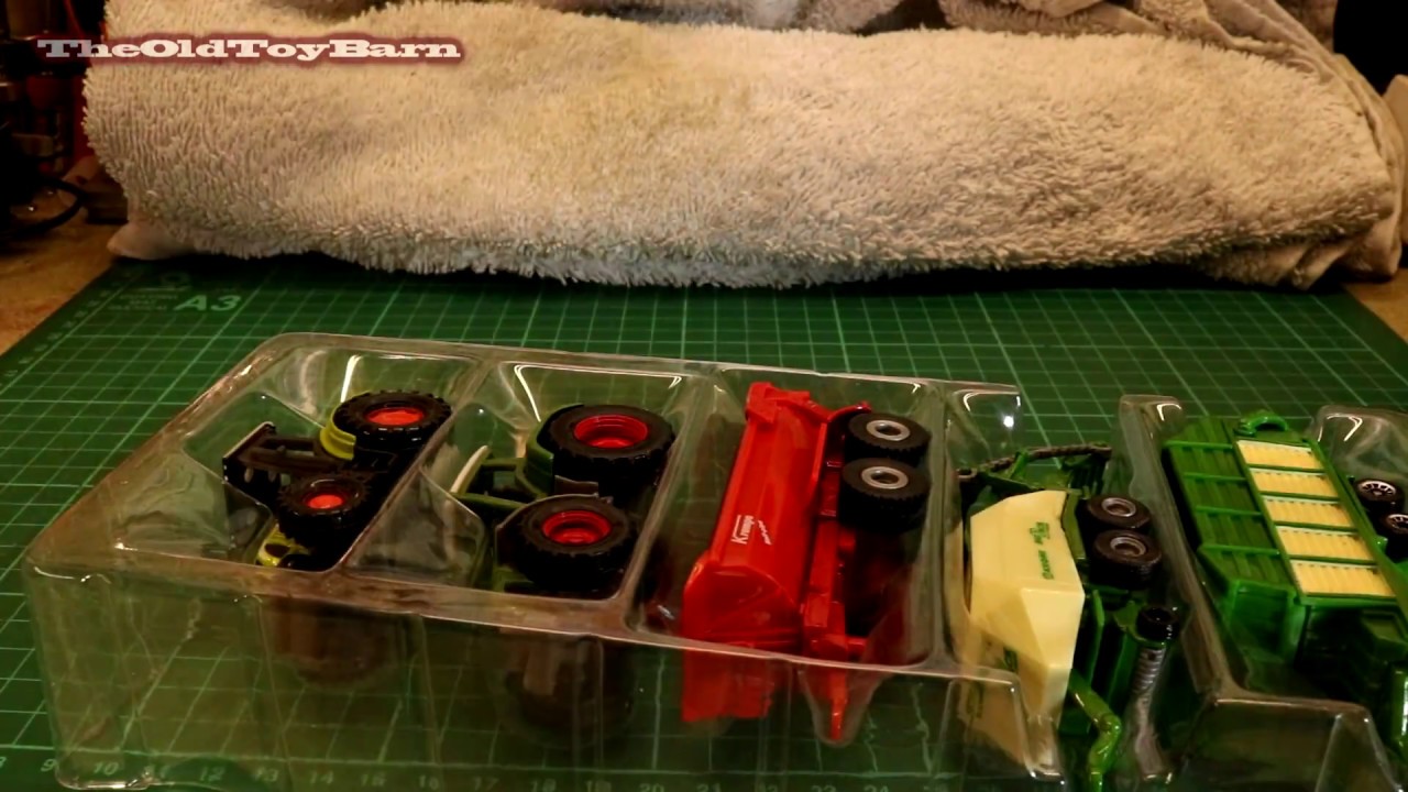 SIKU Farm Toys Unboxing - TheOldToyBarn - YouTube