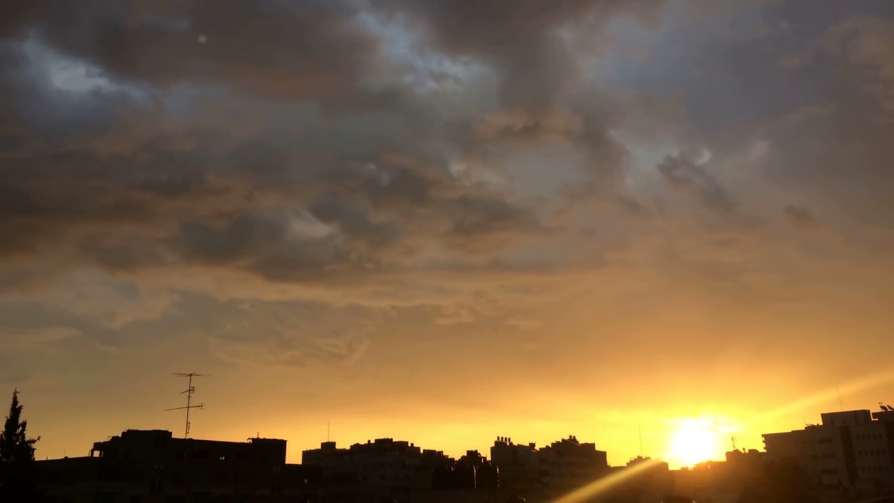 Sunrise time-lapse from Gaza City - YouTube