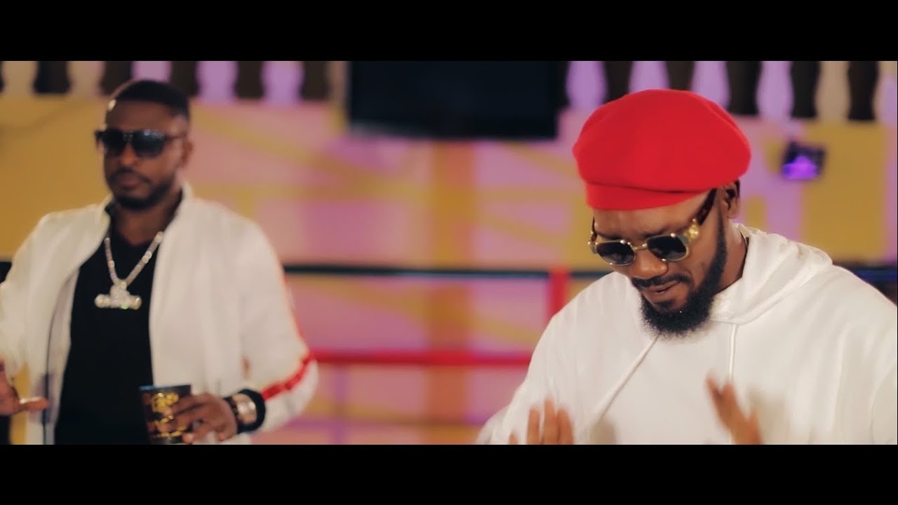 Mr Winney - Molo Molo (La Vie) ft.Tzy Panchak [Official Video] - YouTube