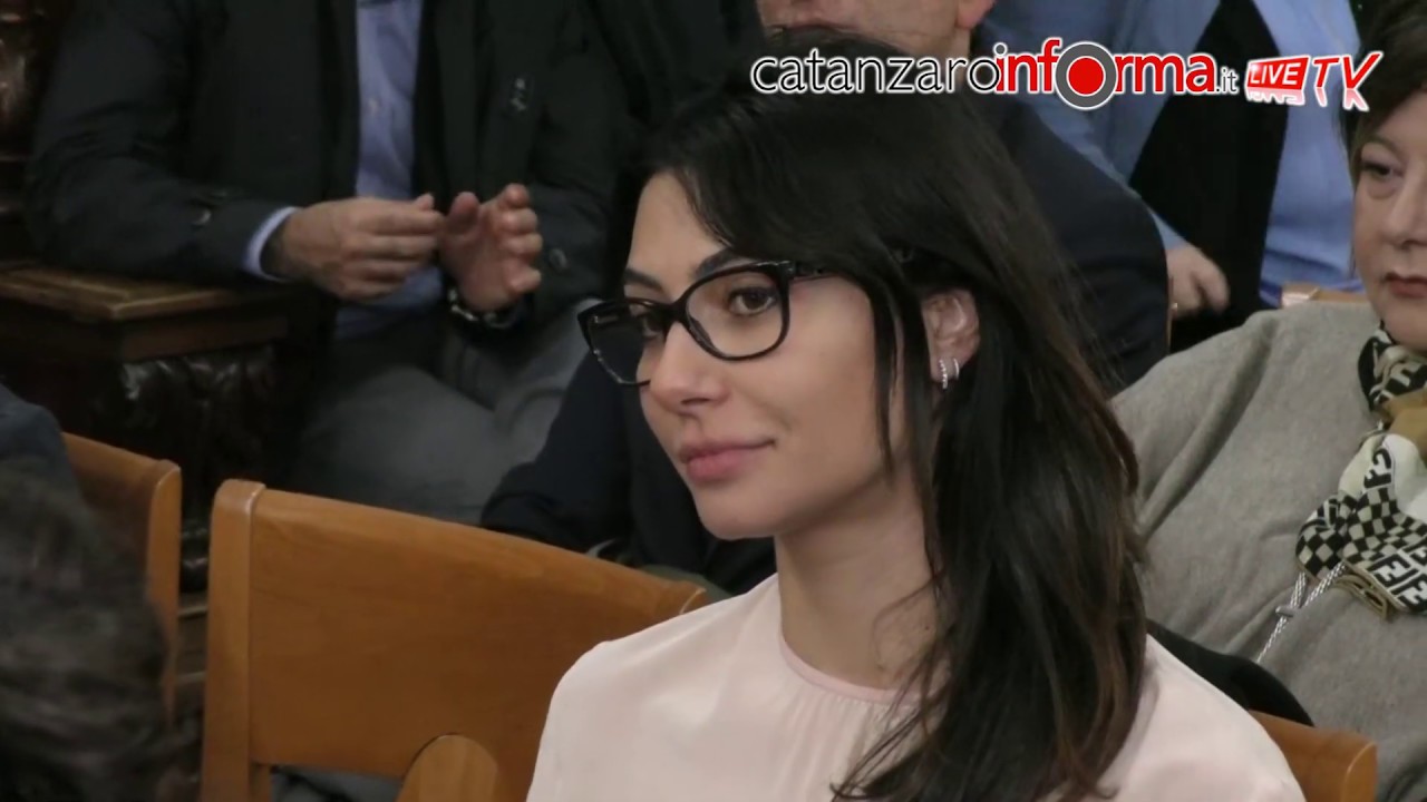 Michele Drosi presenta a Palazzo De Nobili il suo libro su Oliverio ...