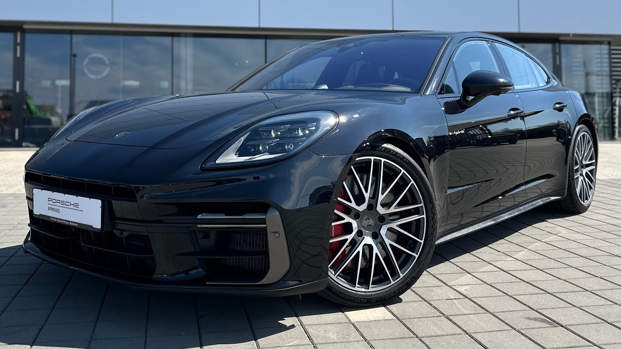 Porsche Panamera Turbo E-Hybrid, G3 (2024), tiefschwarzmetallic, Active ...