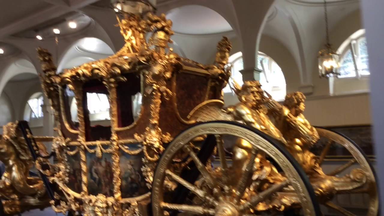 British Monarchs Gold State Coach - Royal Mews - 1762 - YouTube