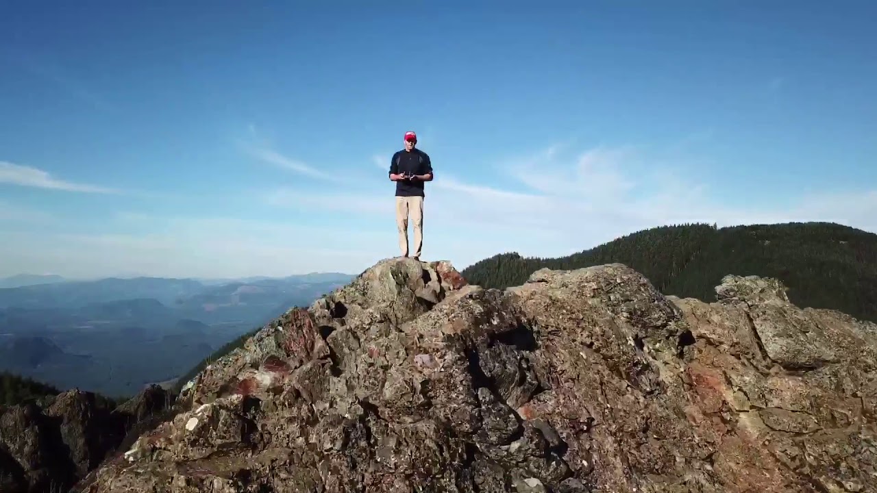 Mt Si drone Seattle, well North Bend - YouTube