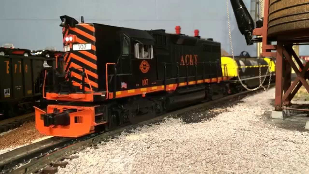 MTH Akron, Canton & Youngstown GP35 - YouTube