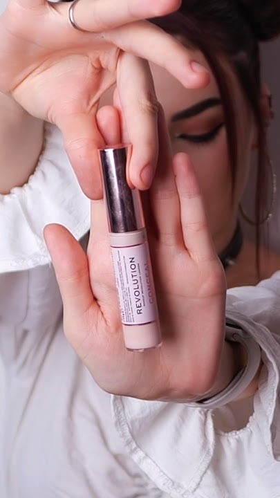 Консилер MAKEUP REVOLUTION conceal and define Мэйкап революшен - YouTube