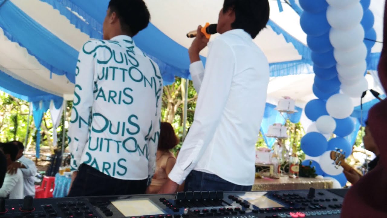 Hỏi thăm nhau - TGT band - YouTube