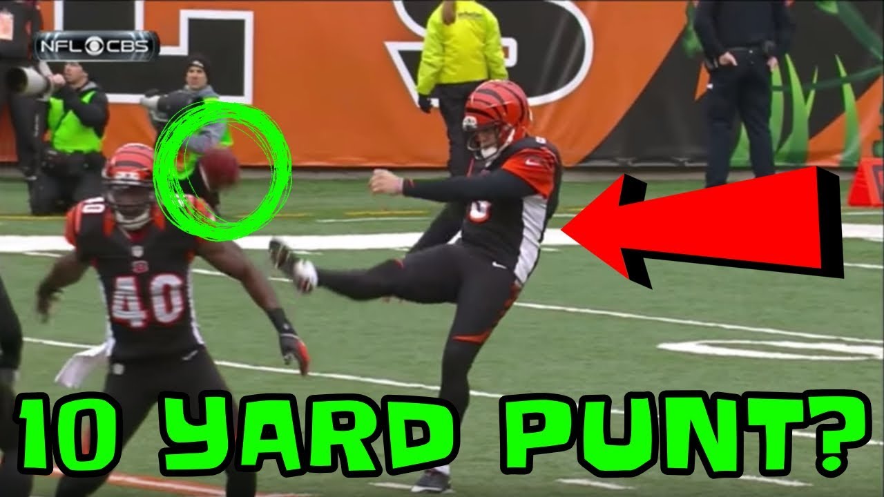 10 Hilariously Bad NFL Punts that will make you SCREAM - YouTube