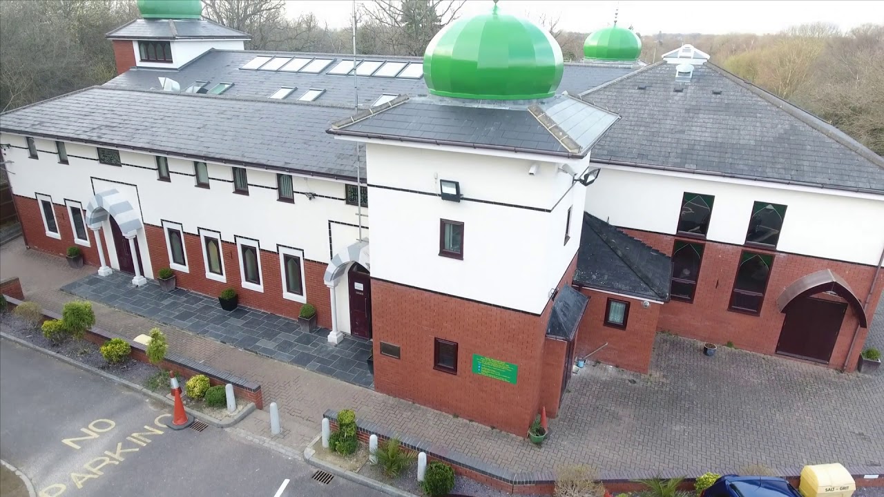 Crawley Mosque - YouTube
