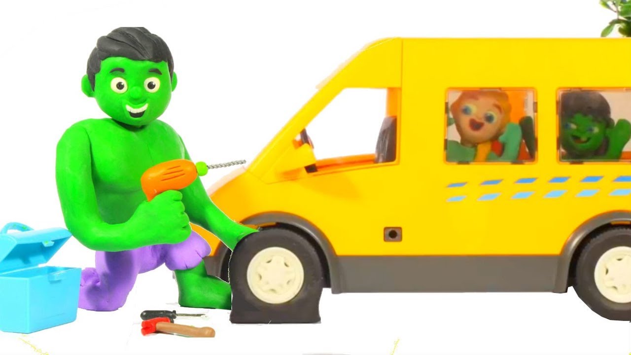 HULK FIXES THE SCHOOL BUS Spiderman, Hulk & Frozen Play Doh Cartoons ...