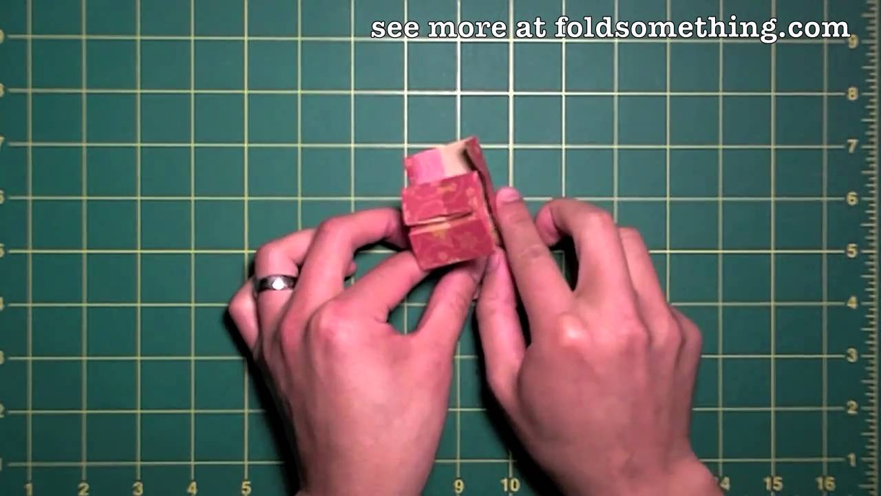 Infinite Flipping Origami - YouTube