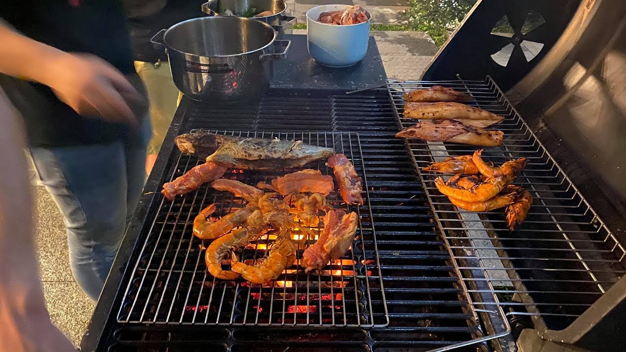 Nướng BBQ trên sân thượng ngoài trời ở Masteri An Phú Quận 2 Sài Gòn ...