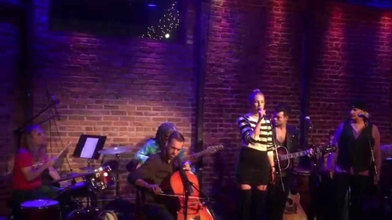 singer Hunter Elizabeth - If I Ain't Got You - YouTube