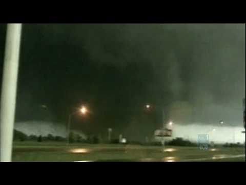 A Tornado with 4 twisters