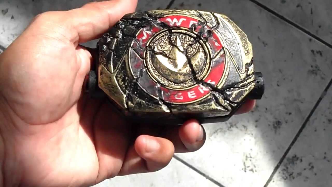 Green Battle-damaged Ranger morpher prop replica - YouTube