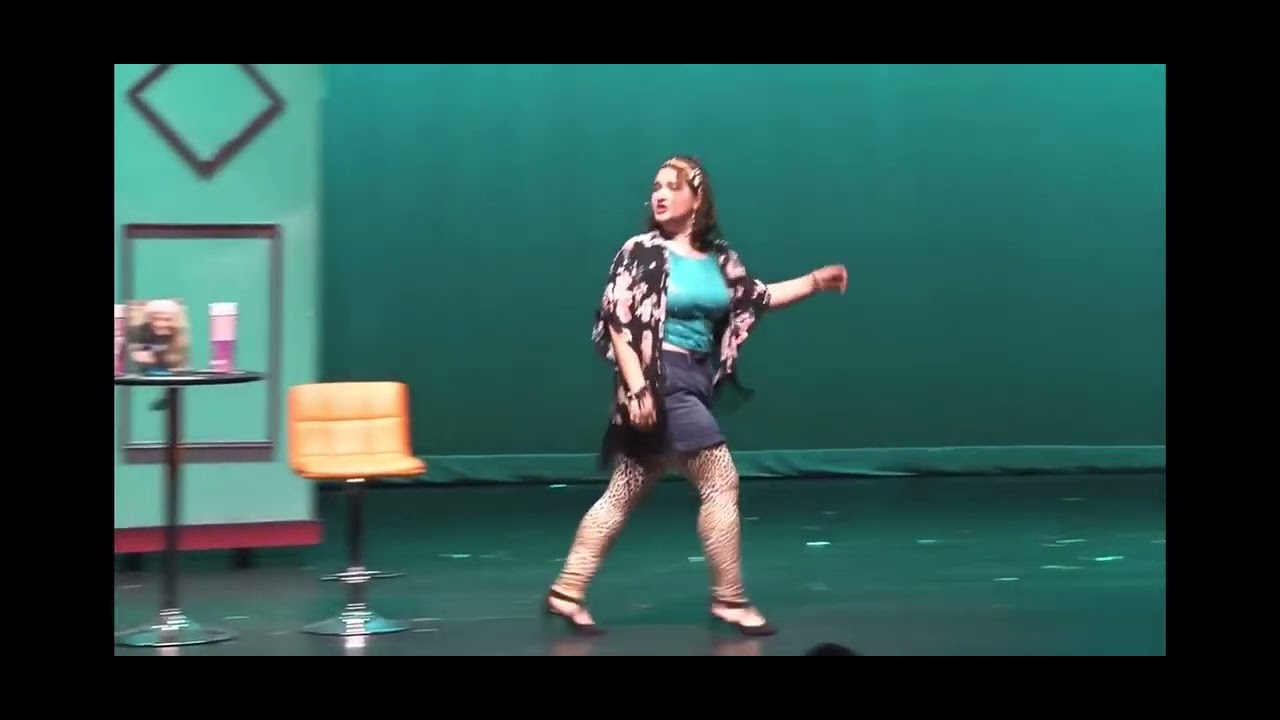 Legally Blonde - Ireland (reprise) Bella Price - YouTube