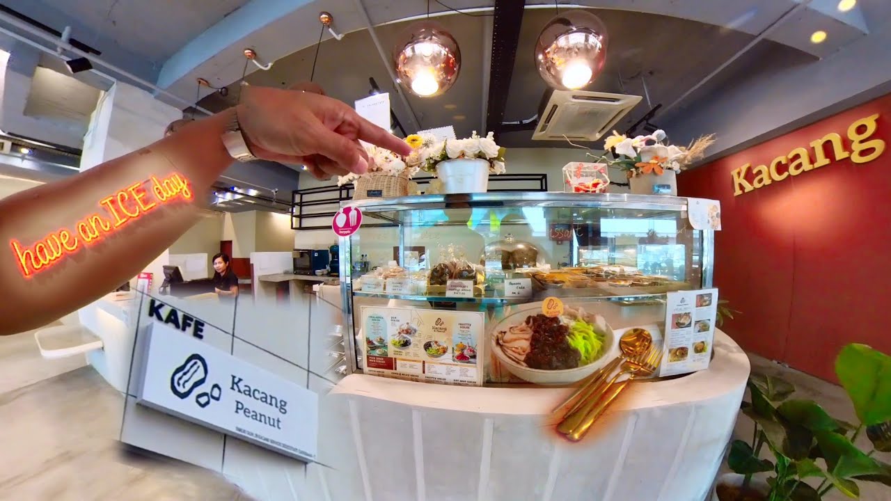 Trying the much talked about viral desserts and goodies at the Kacang & Peanut Cafe Johor Bahru ...