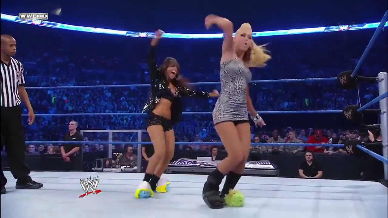 720pHD WWE SmackDown 03 25 11 Kelly Kelly & Rosa Mendes vs Lay Cool ...