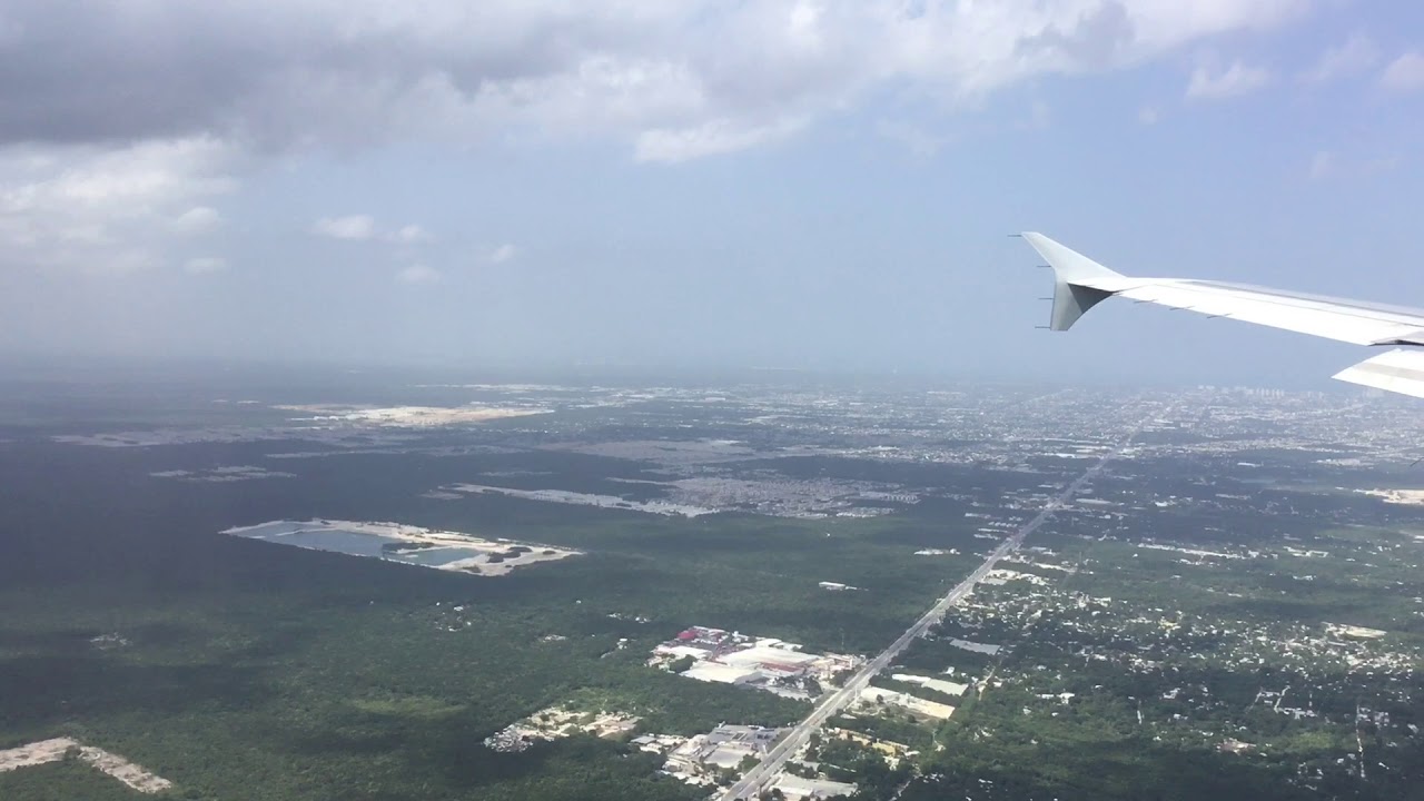 JetBlue A320 Cancun Approach and Landing - YouTube