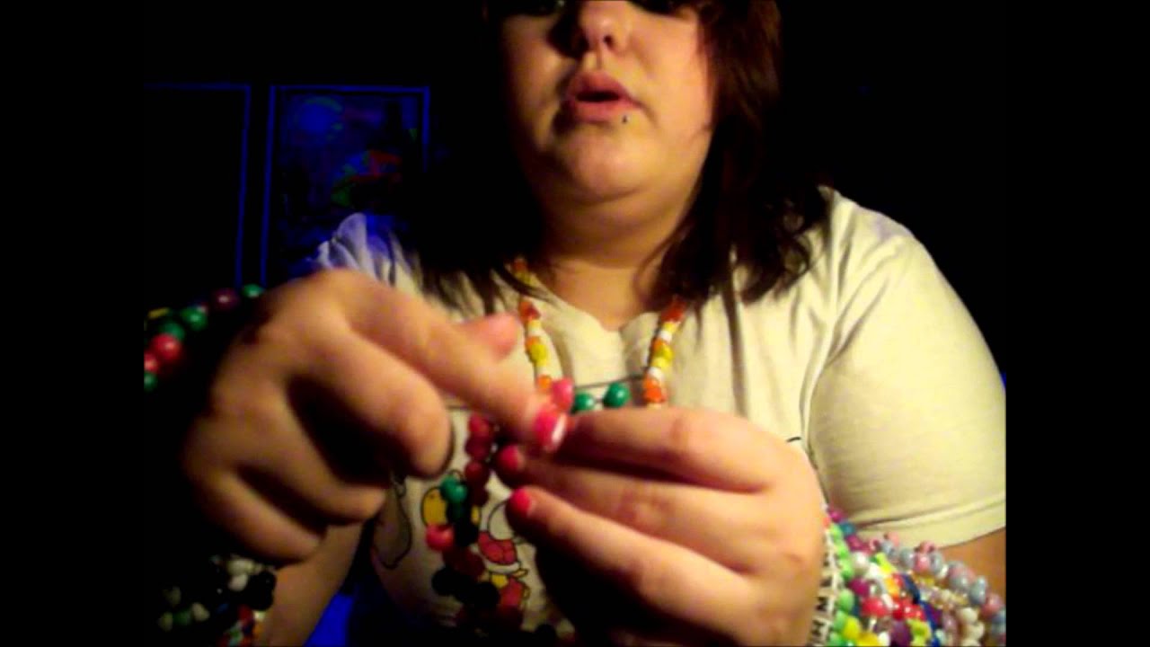 Kandi Tutorial: How To Make A Multi-Stitch Cuff - YouTube