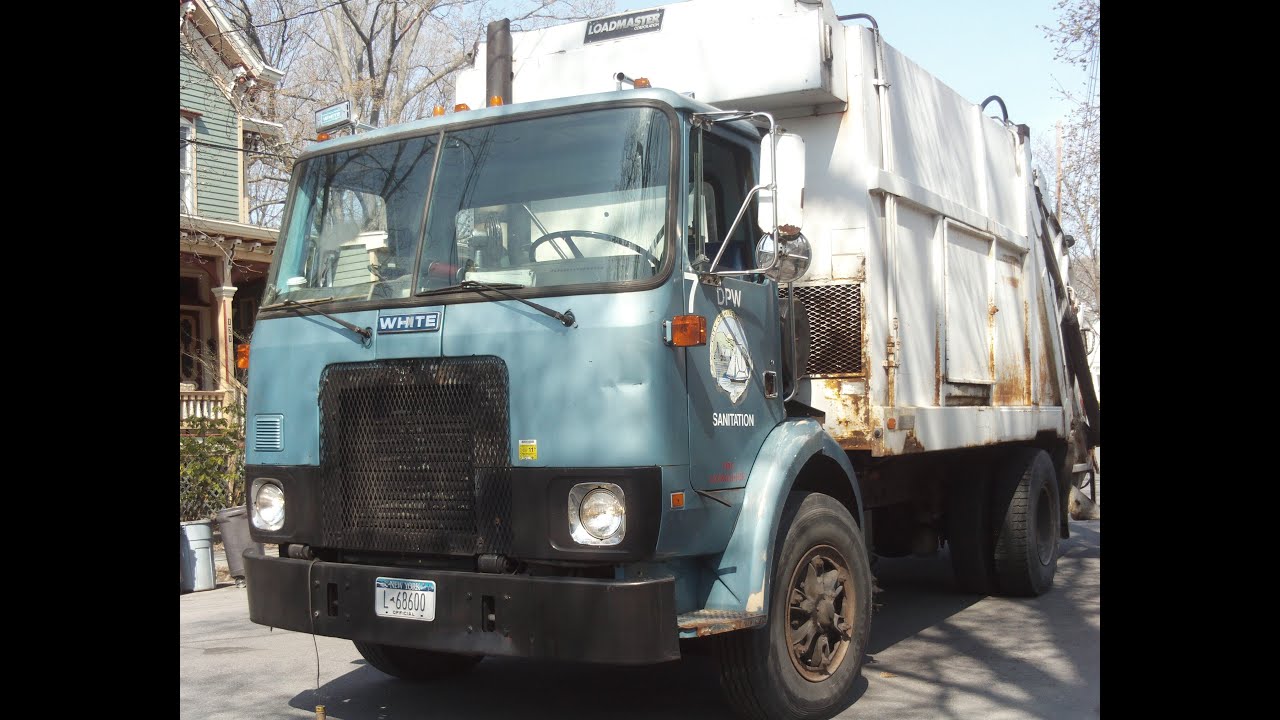 Kingston Public Works Loadmaster LM-120 Packer 7 - YouTube
