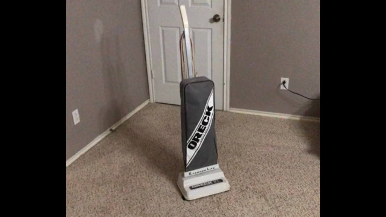 Oreck XL Classic (XL2330 HS) Lightweight Upright Vacuum (In Memory of ...