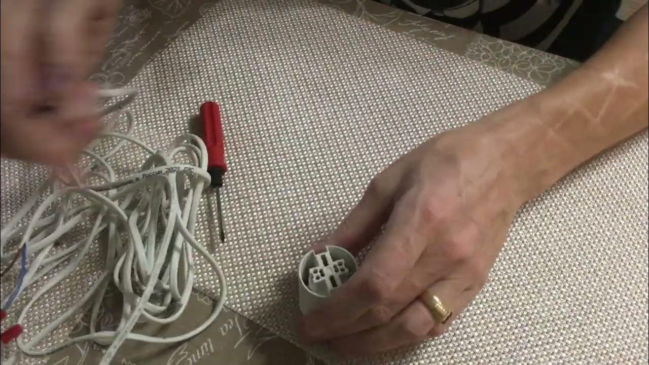 Простой и дешевый свет с одной лампочкой в зимнюю палатку - YouTube