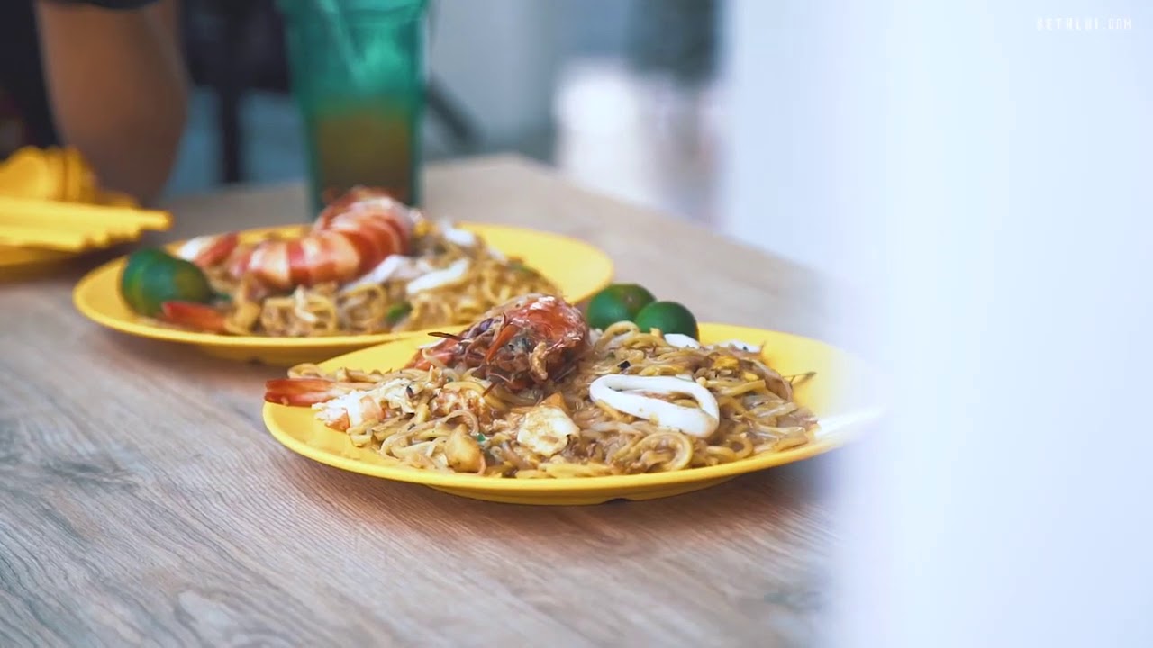 30 Famous Local Foods in Singapore - YouTube