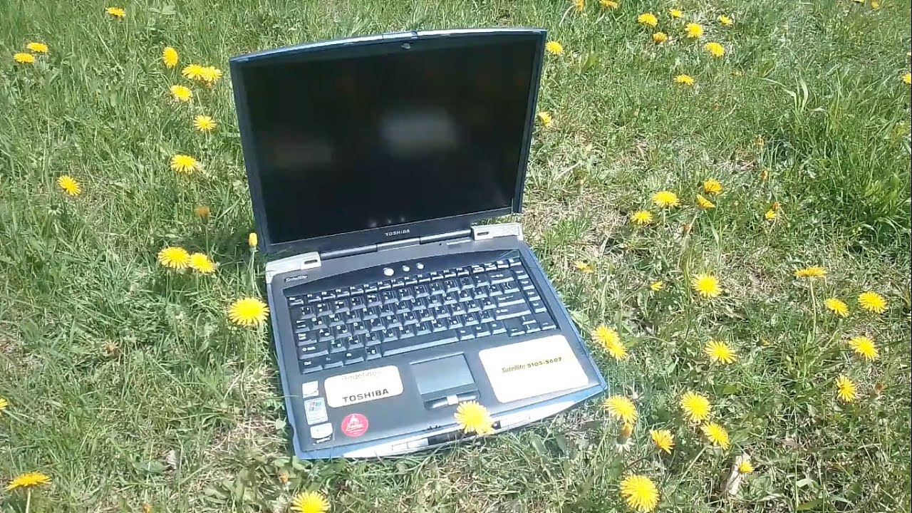 Toshiba Satellite 5105-S607 и Haiku OS beta 4 - YouTube