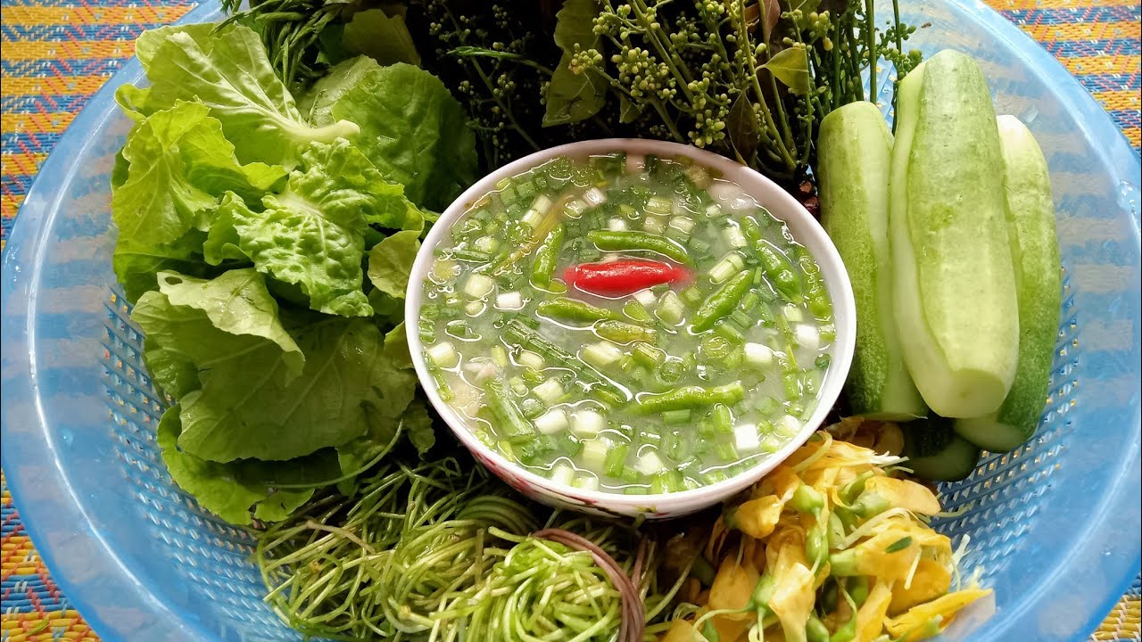 cook ទឹកគ្រឿង how to cook toek kroeng khmer food - YouTube