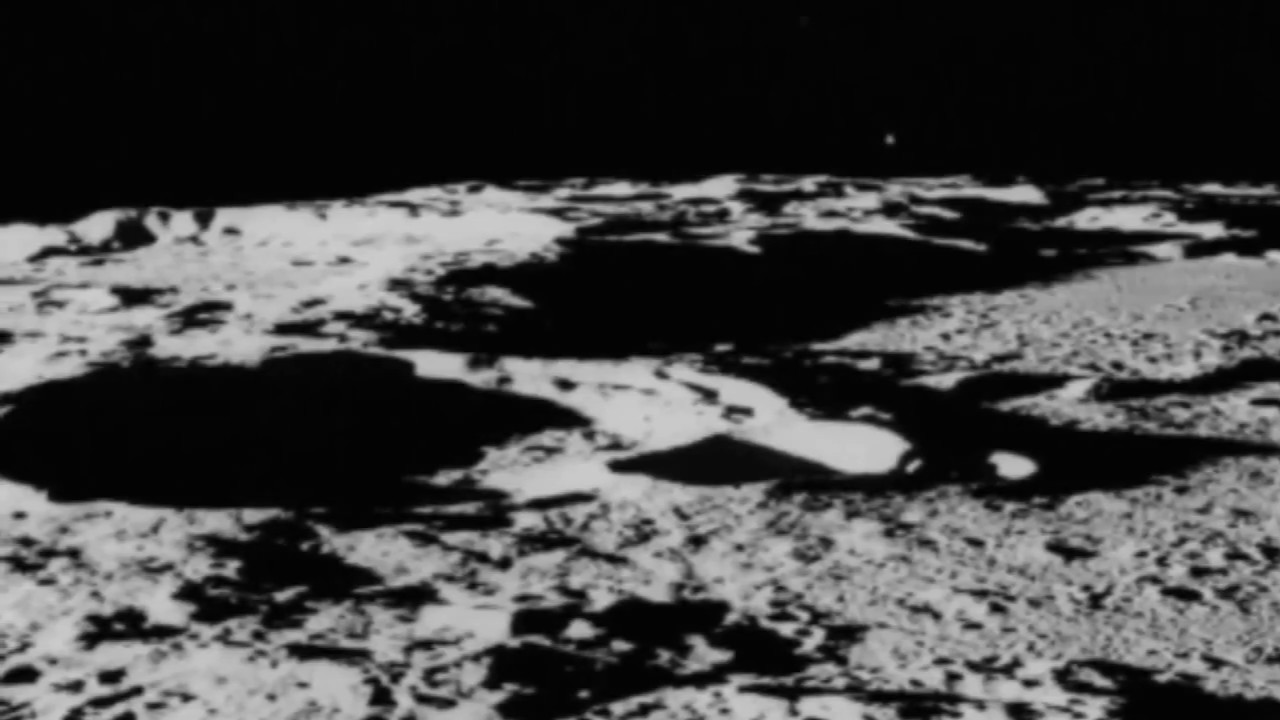 ALIEN MONOLITH On The MOON...Clear Signs Of Life In NASA Image 2018HD ...