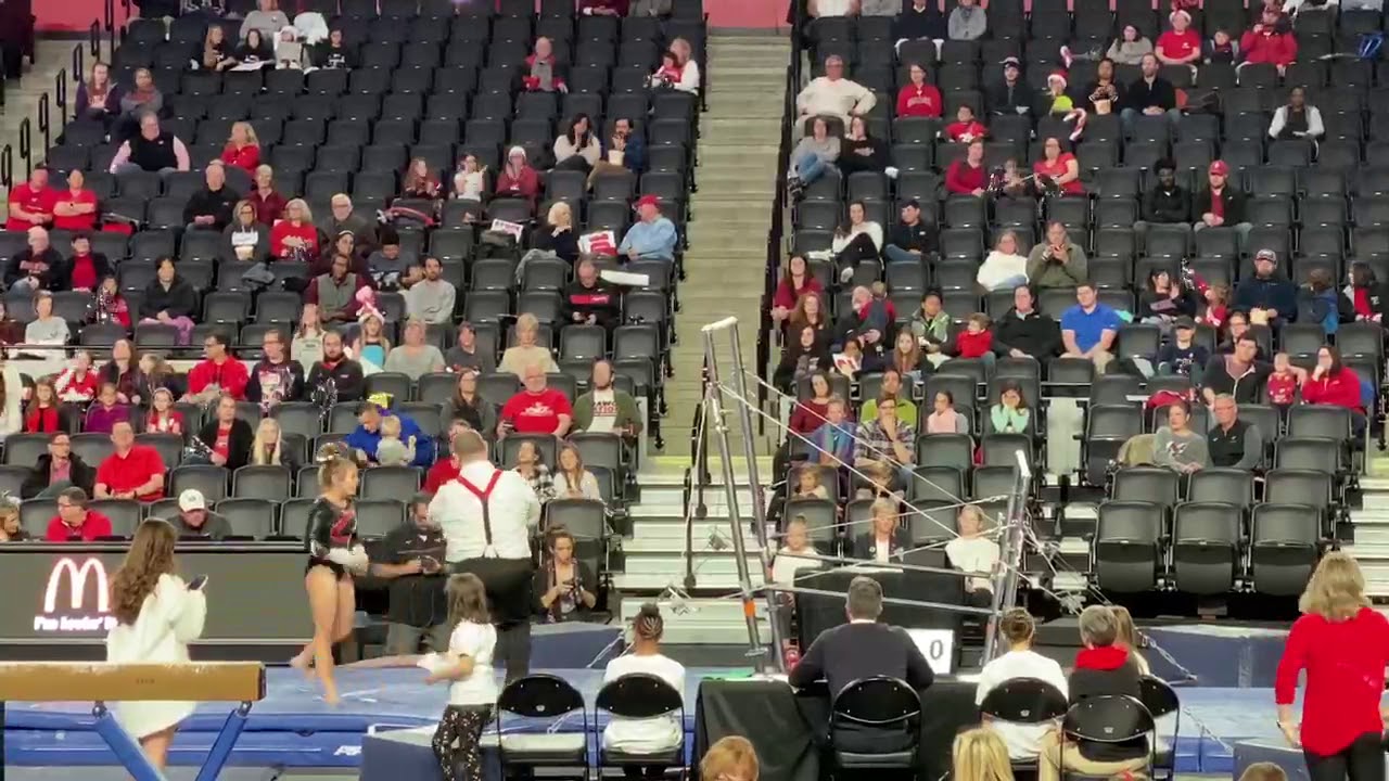 Georgia First Look: Marissa Oakley (Bars) - YouTube