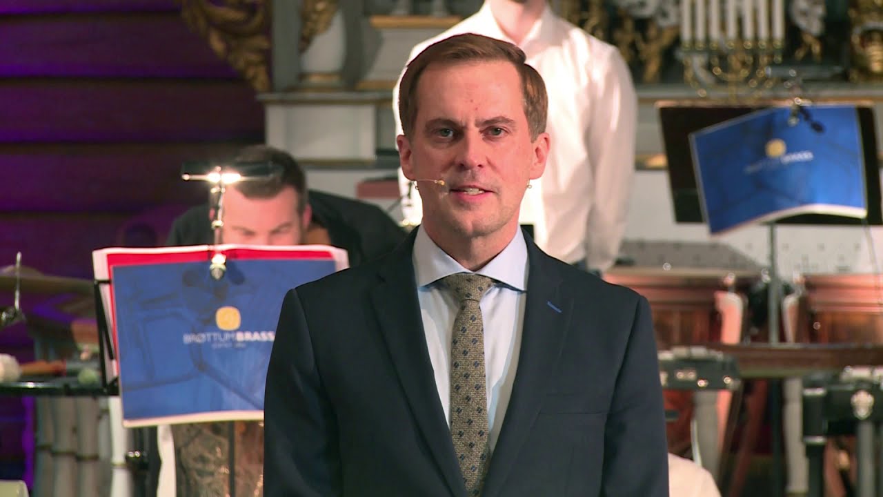 Embers (Tom Davoren) med intro - YouTube