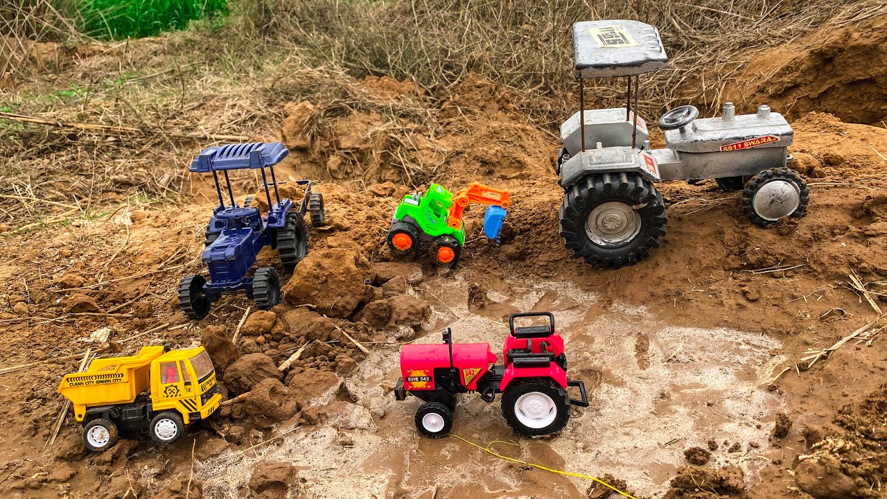 mini tractor palat gya gadde me || mini tractor wala cartoon video ...