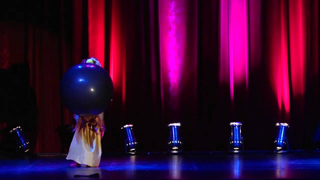 11 Vivienne Vermuth - Dirty Sexy Funny Burlesque Show - YouTube