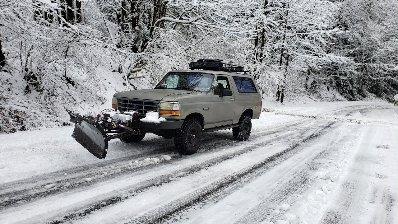 Badlands 3500 saves my Snow Day. - YouTube