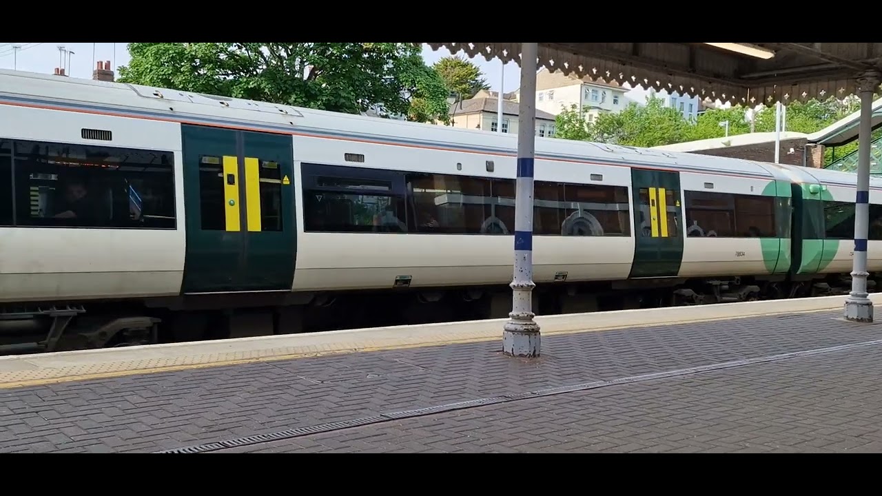 WARRIOR SQUARE STATION - ST LEONARDS - BRIGHTON TO ORE - 01 MAY 2025 ...