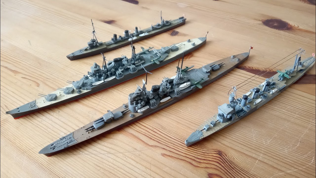 Japanese WW II Heavy cruisers Suzuya, Myoko, Light cruisers Tenryu ...