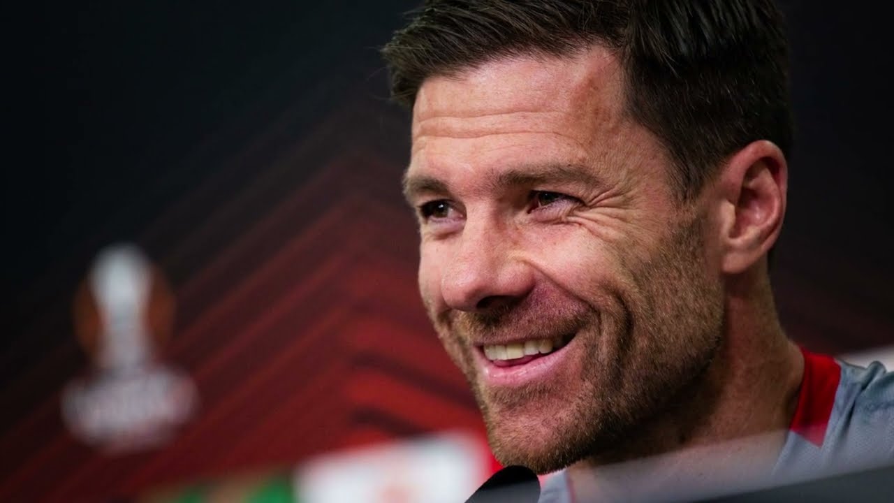 AMAZING! SPANISH BOSS TAKES CHARGE OF UNITED! Manchester United News ...