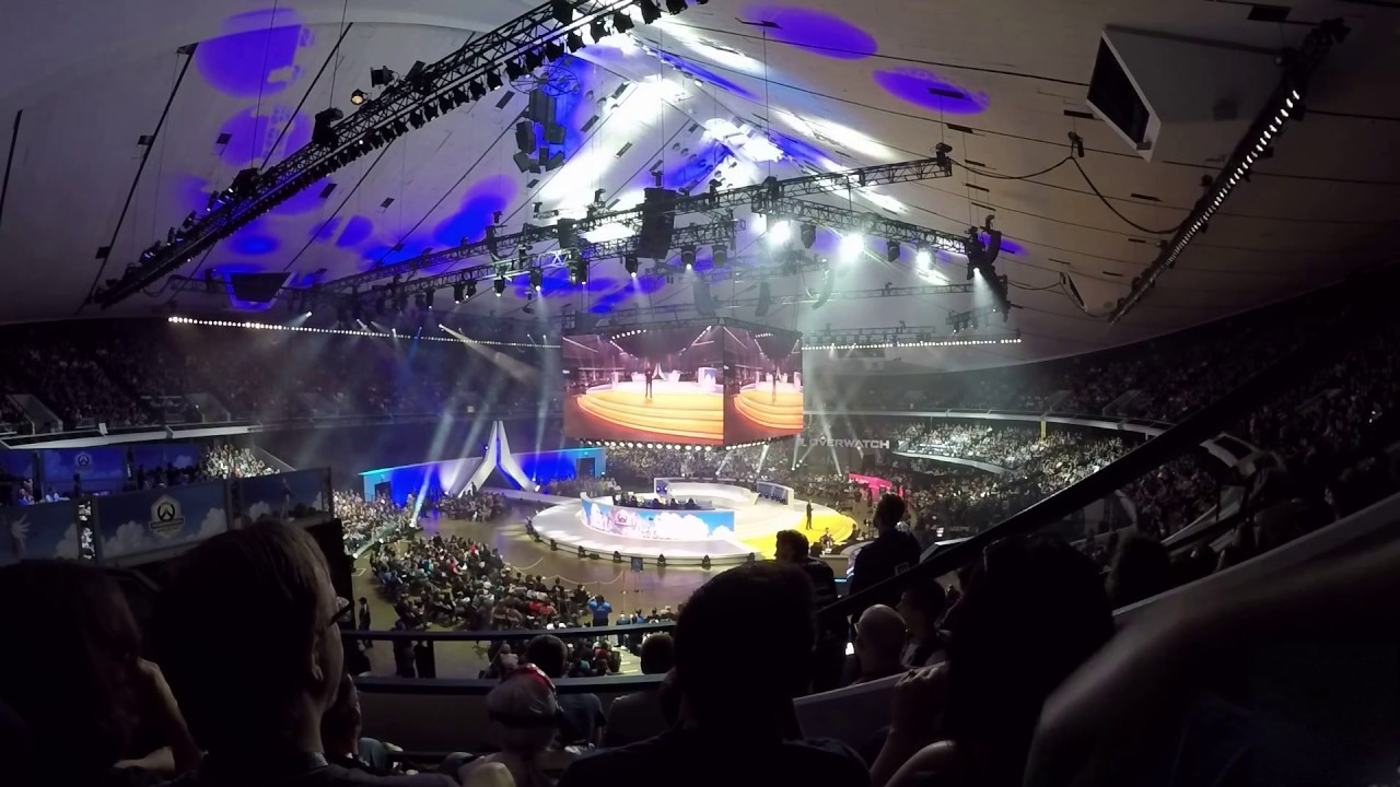 Overwatch - Blizzard World, Moira, Reinhardt Cinematic Short (BlizzCon ...