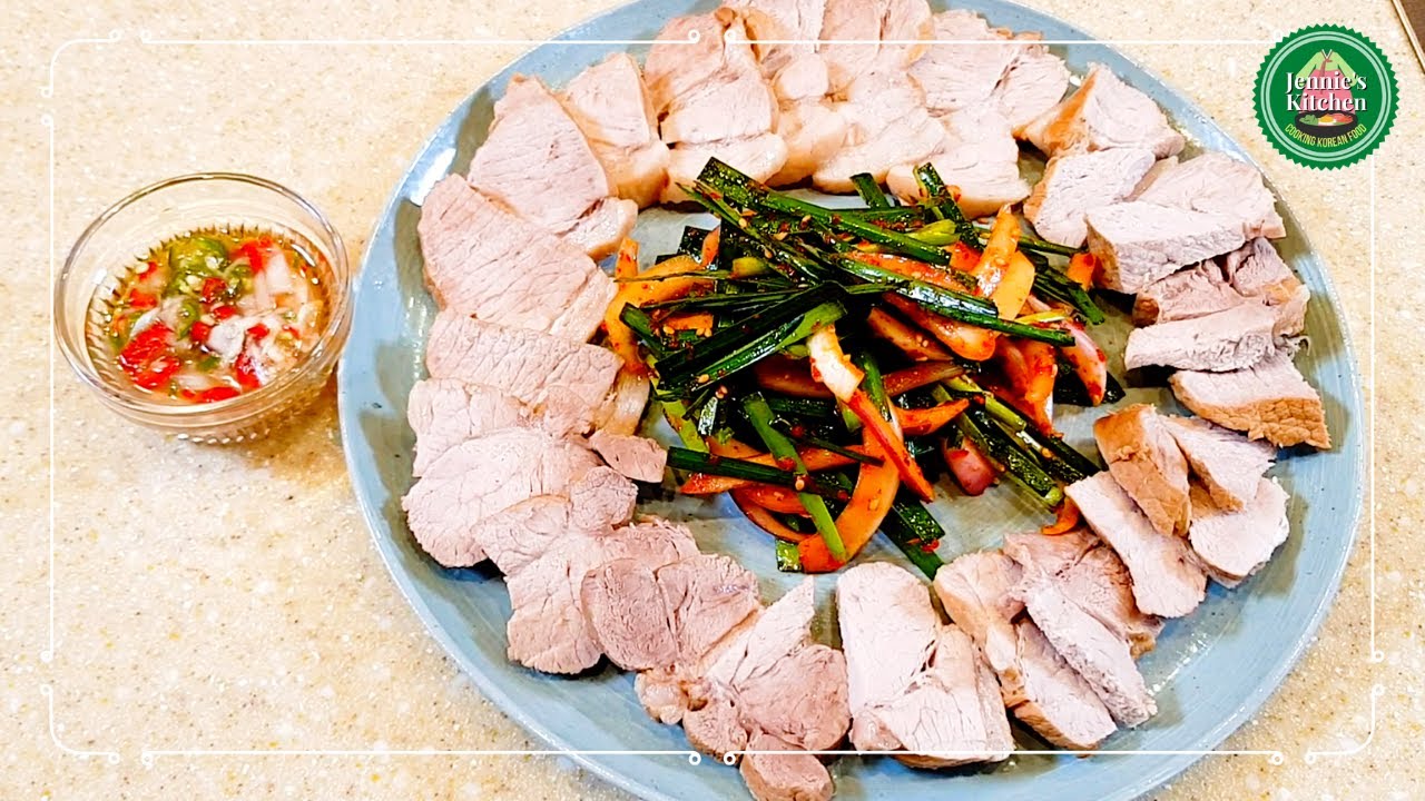 How to make Boiled Pork (Suyuk, 수육) | Korean Food | Jennie's Kitchen ...